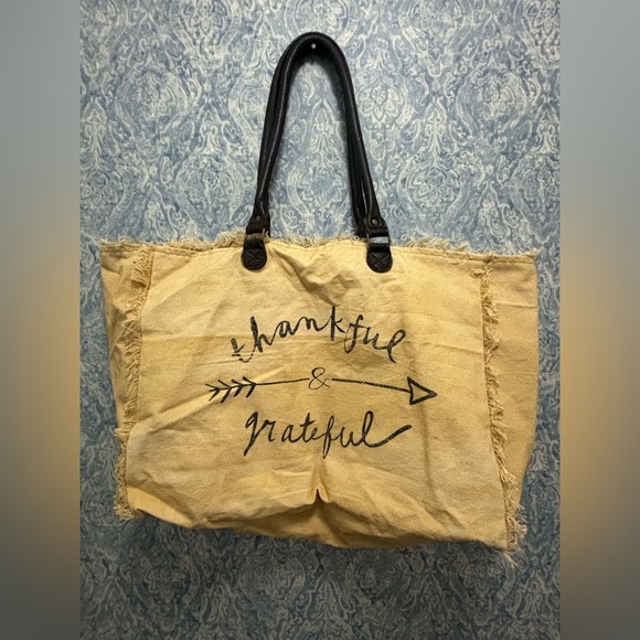 Vintage Addiction | Bags | Vintage Addiction Recycled Canvasleather ...